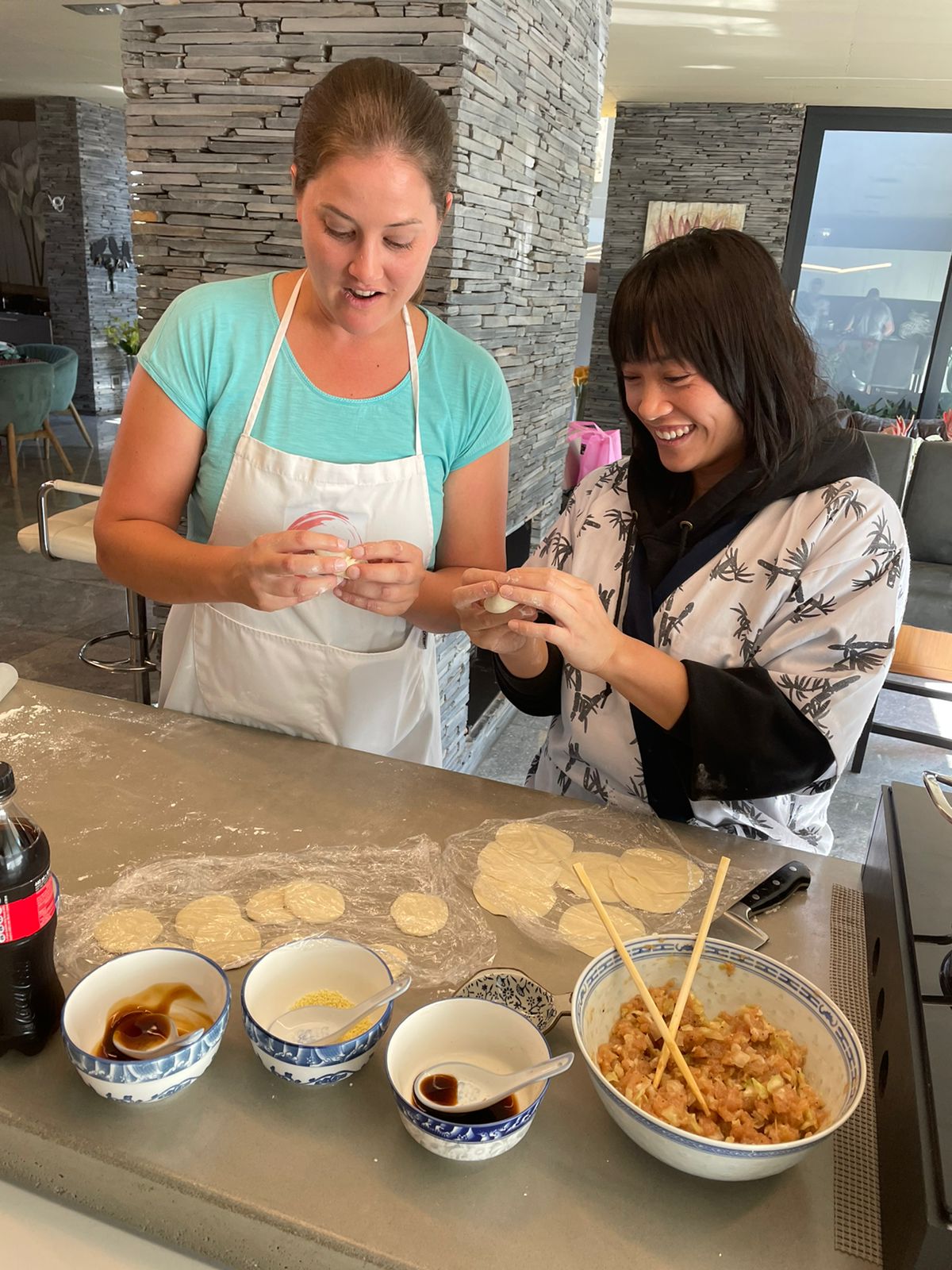 Themed Cooking Classes – Kitchen Addiction